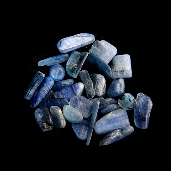 Cyanite – MRS.KUARTZ